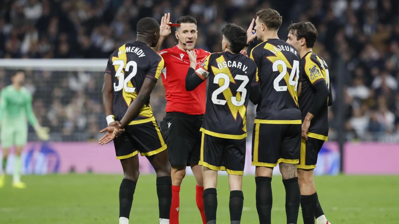 David Littleproud sobrevive a la pérdida del liderazgo del Partido ...